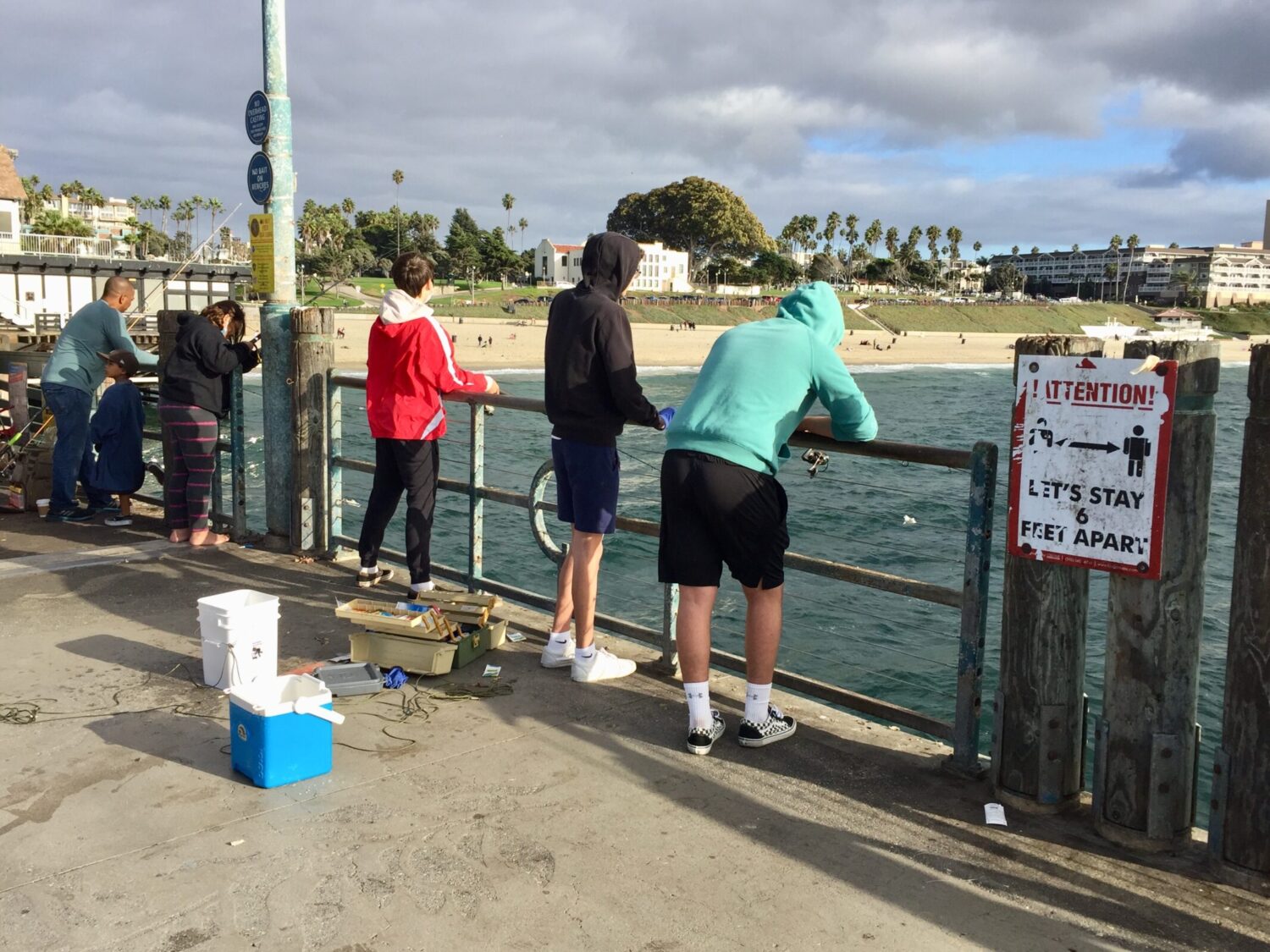 Redondo Beach Pier, a Favorite Fishing Pier in Santa Monica Bay - Heal ...